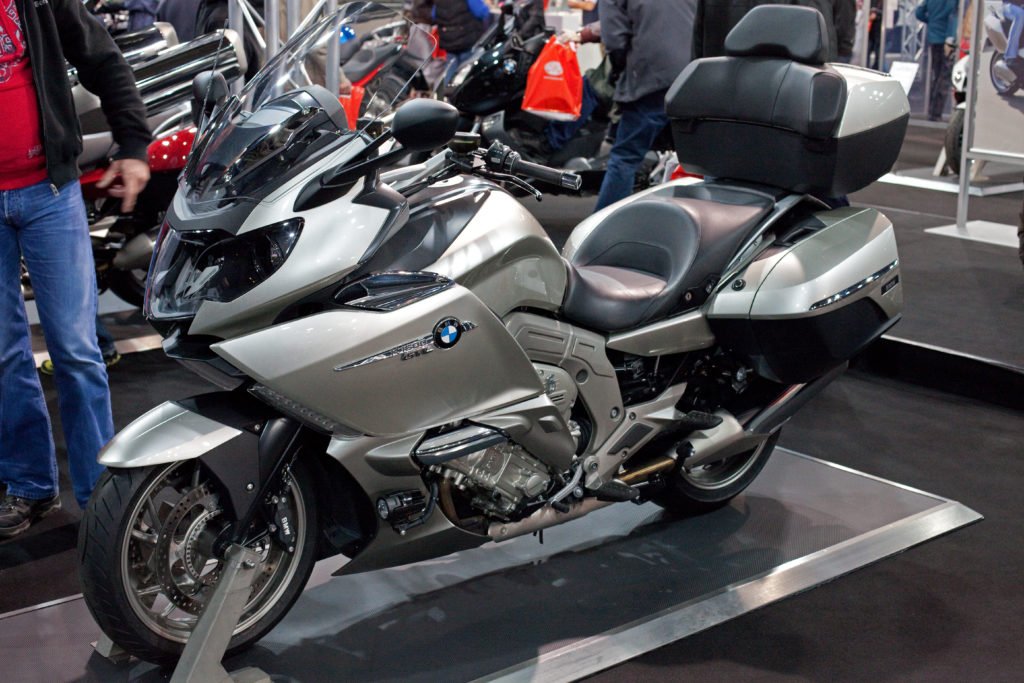 Top 6 Bikes for Long Drive in the World - Menext.blog